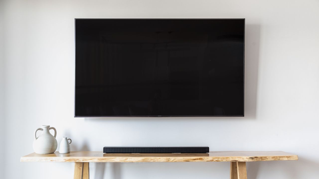 How Streaming Services Have Changed the Way We Watch TV | Holaquiz Blog