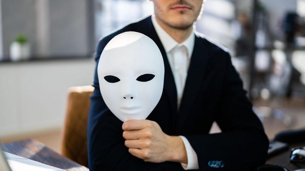 100+ Powerful Silence Quotes in English | Holaquiz Blog